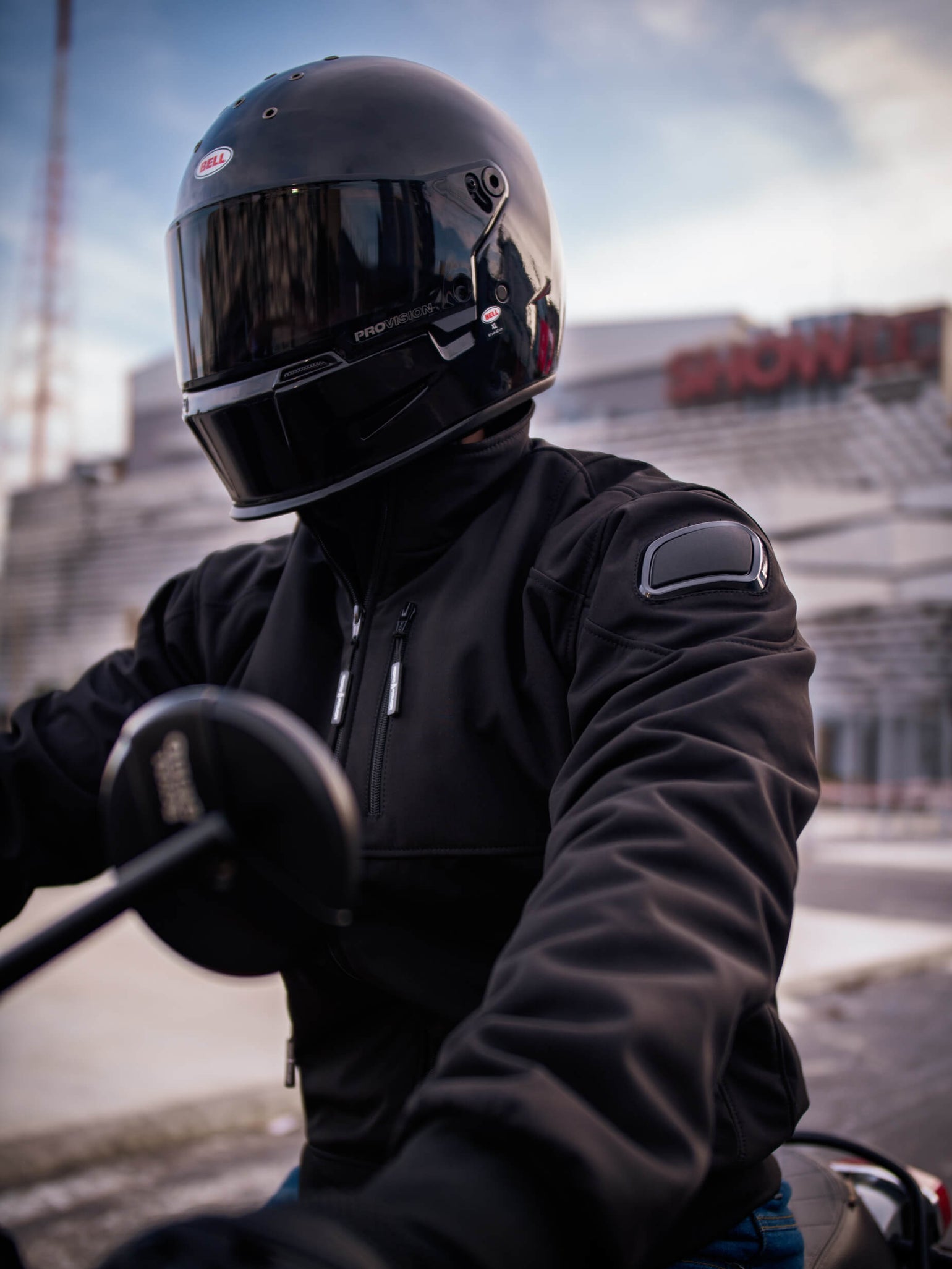 Armored biker shirts and gear – Skull Riderz